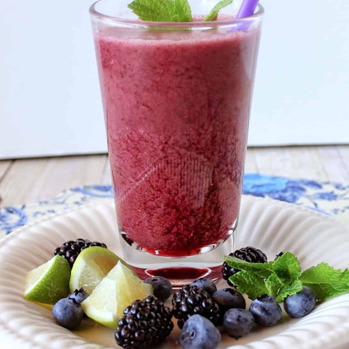Blackberry Smoothie Recipe - Kudos Kitchen by Renee