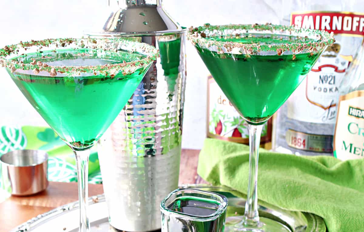 Irish Grasshopper Cocktail Recipe - Kudos Kitchen by Renee