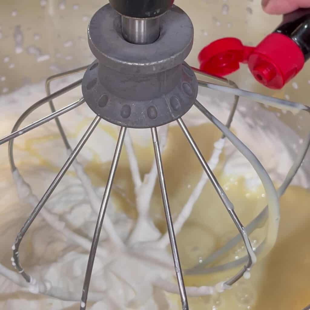No-Churn Peppermint Schnapps Ice Cream - Kudos Kitchen by Renee